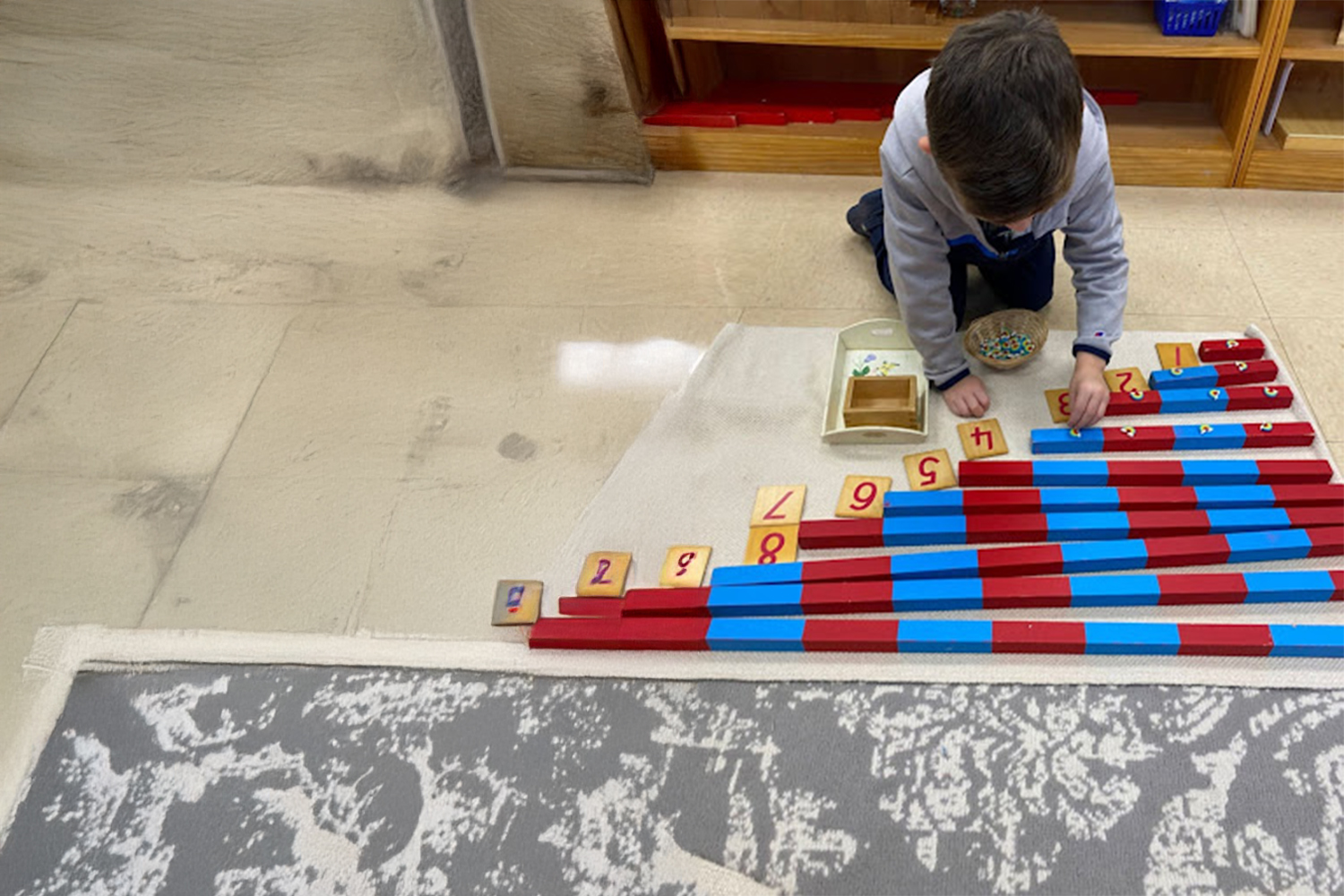 Montessori Mathematics - The Glen Montessori School